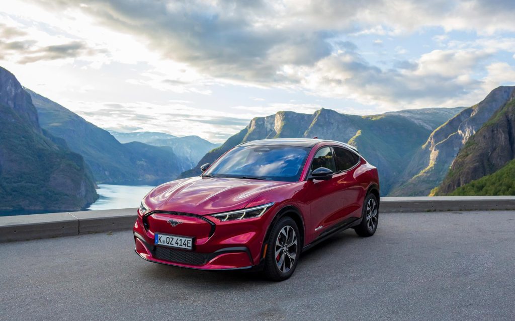 Ev With 350 Mile Range Redefining Long-Distance Travel: Unveiling the ...